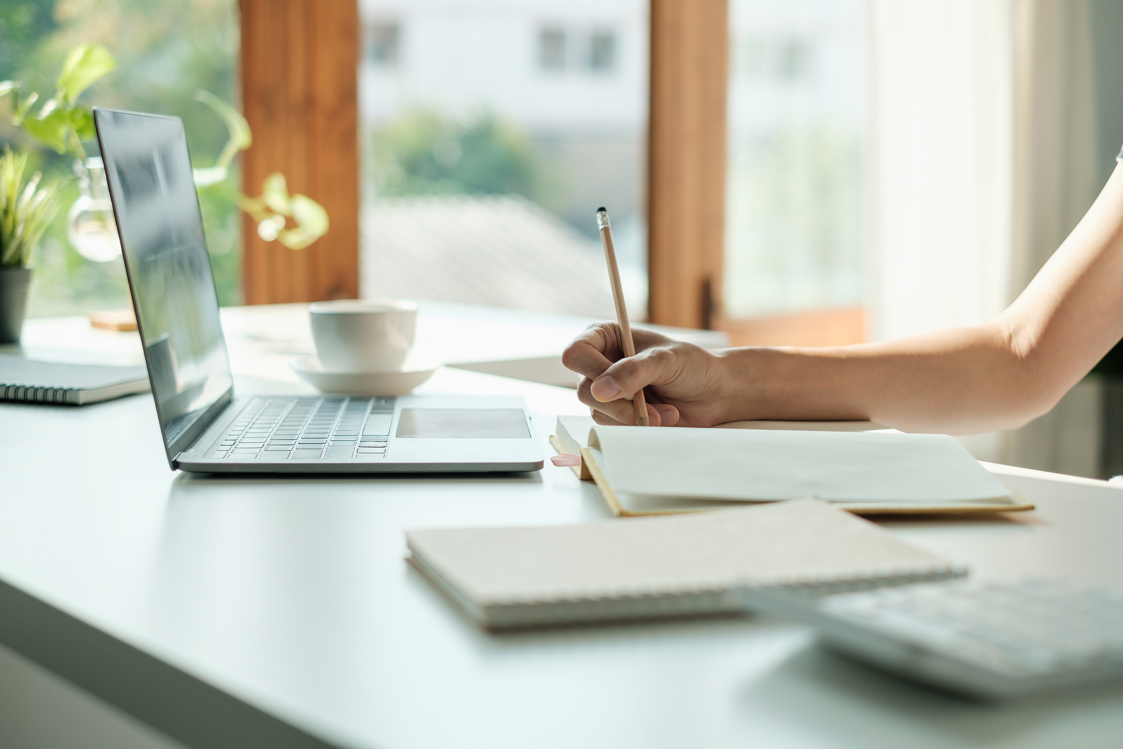 Design Your Garden Study Room | Luxury Home Offices Outdoors