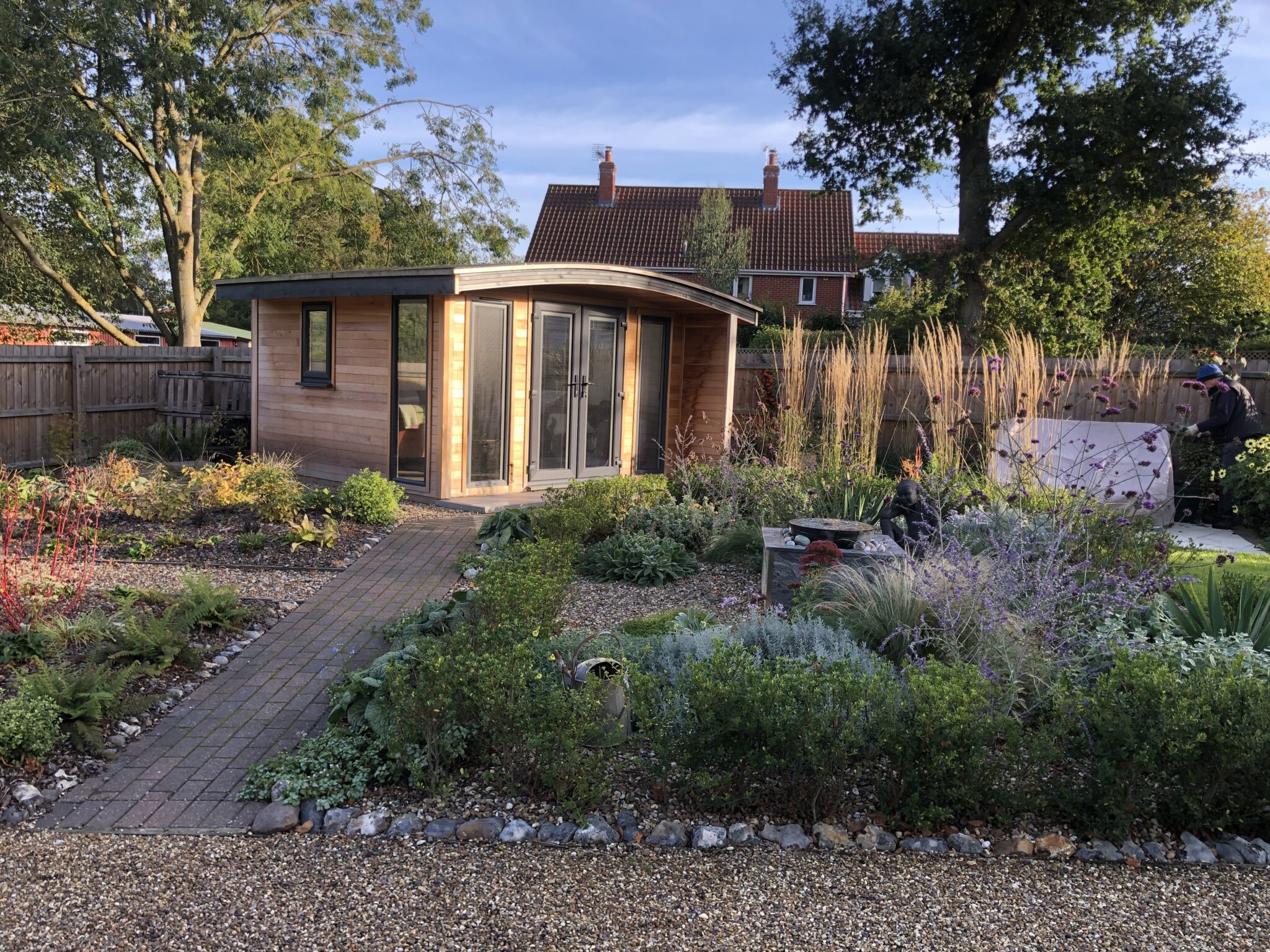 Smart Design Tips for Making the Most of Your Garden Room Space