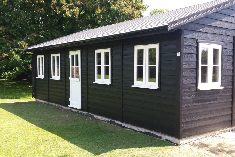 Insulated Garden Sheds and Workrooms