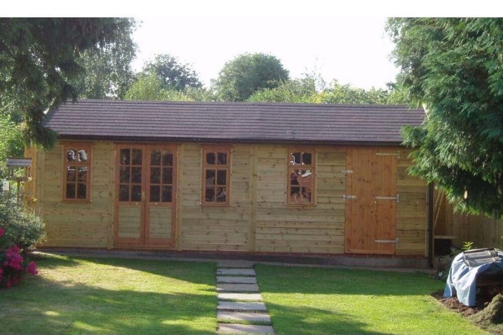 Insulated Garden Sheds and Workrooms